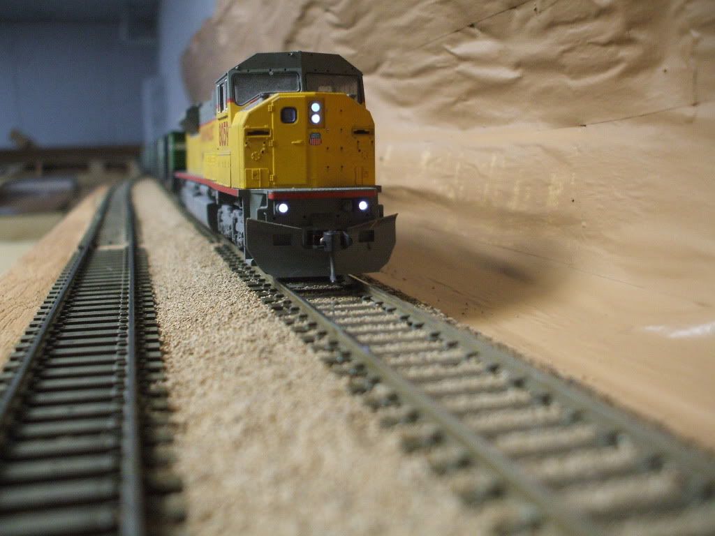 So tired of ballasting problems - Layouts and layout building - Trains.com Forums